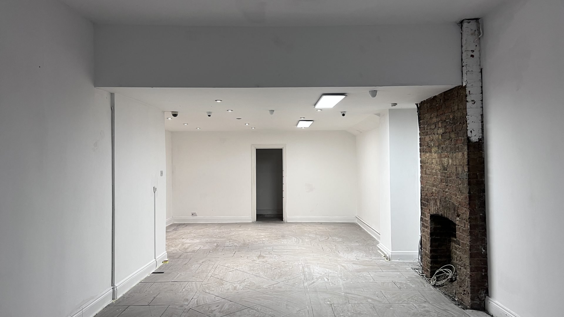 Shop to Let Abbeville Road - Vause Cribb
